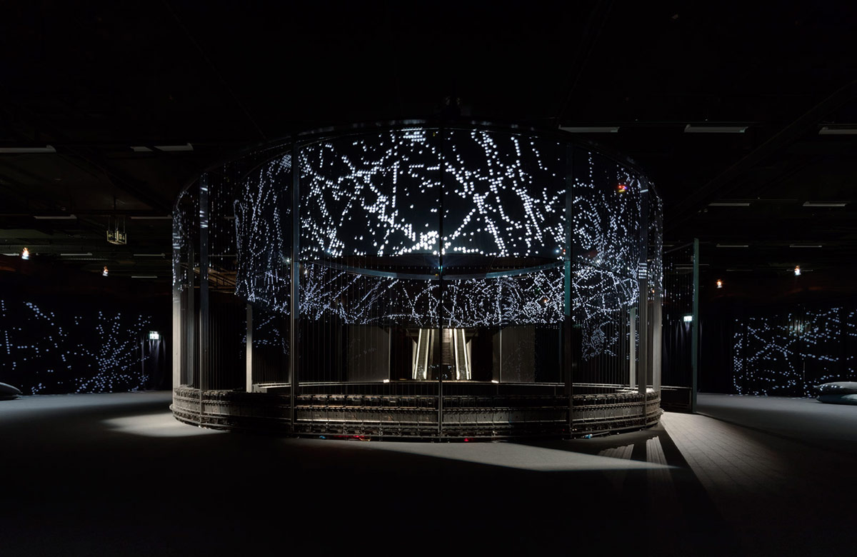 Semiconductor HALO · millimetre